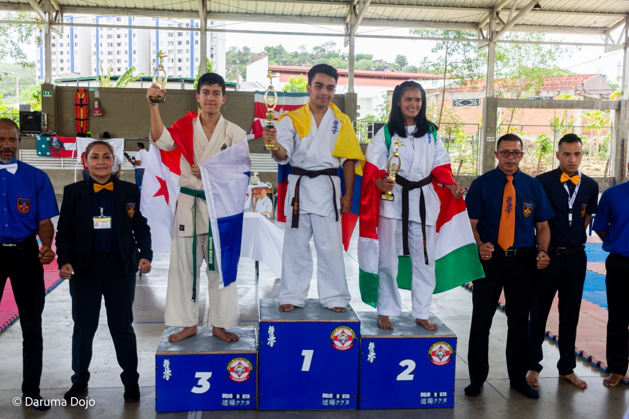 CCBP honra la participación de Anthony Vidal en el VIII Campeonato ...