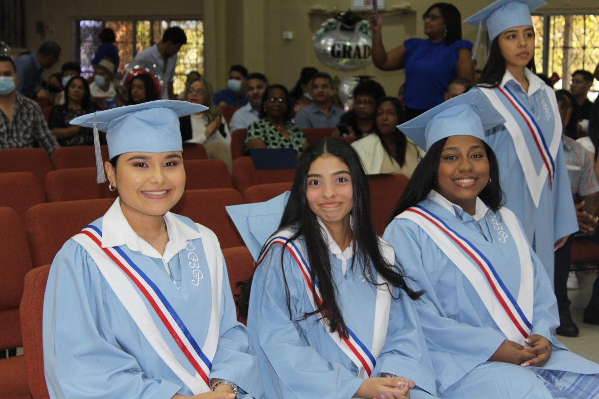 Index of /wp-content/uploads/photo-gallery/Graduacion_Media_2022 ...