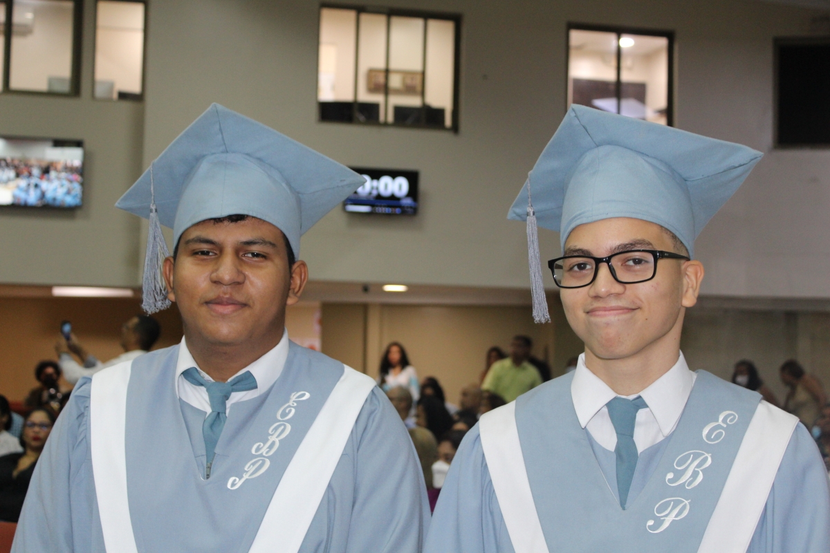 Index of /wp-content/uploads/photo-gallery/Graduacion_Media_2022 ...