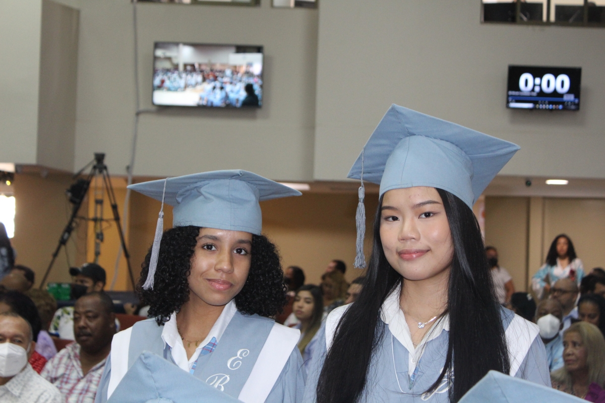 Index of /wp-content/uploads/photo-gallery/Graduacion_Media_2022 ...