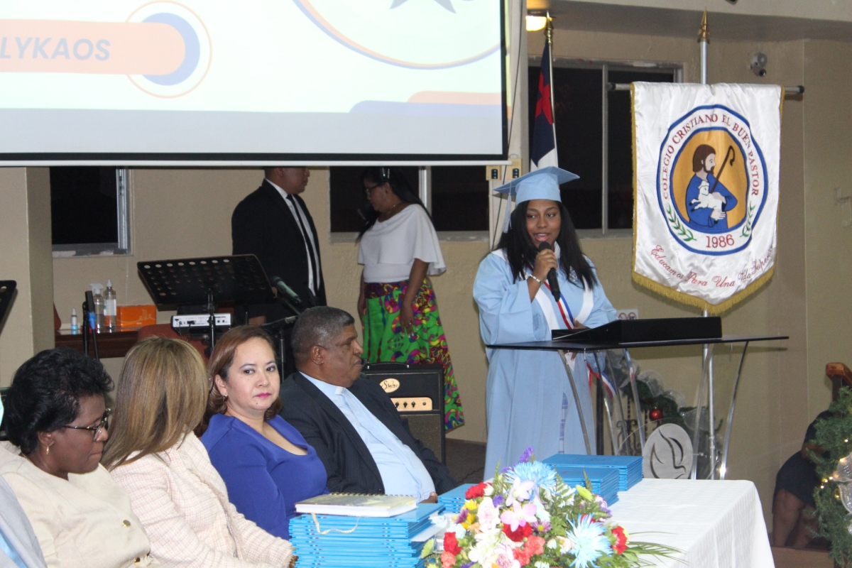 Index of /wp-content/uploads/photo-gallery/Graduacion_Media_2022 ...