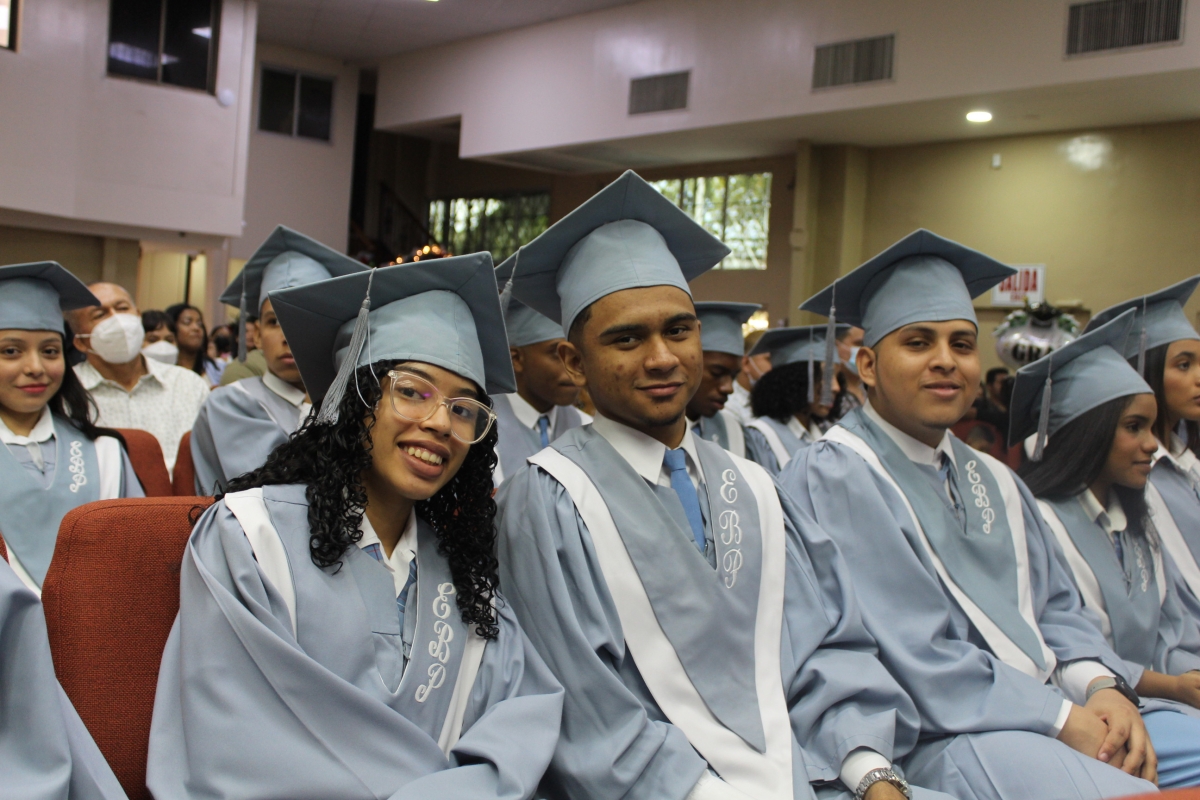Index of /wp-content/uploads/photo-gallery/Graduacion_Media_2022 ...