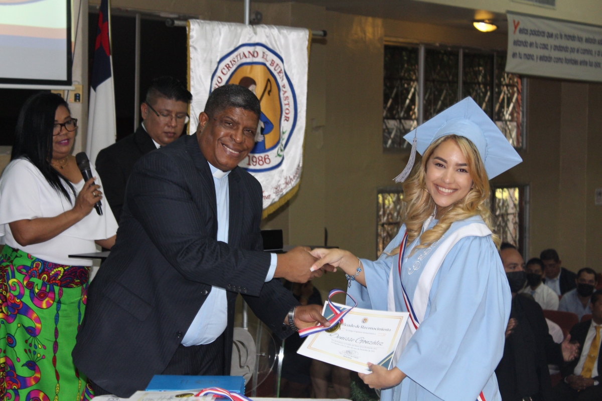 Index of /wp-content/uploads/photo-gallery/Graduacion_Media_2022 ...