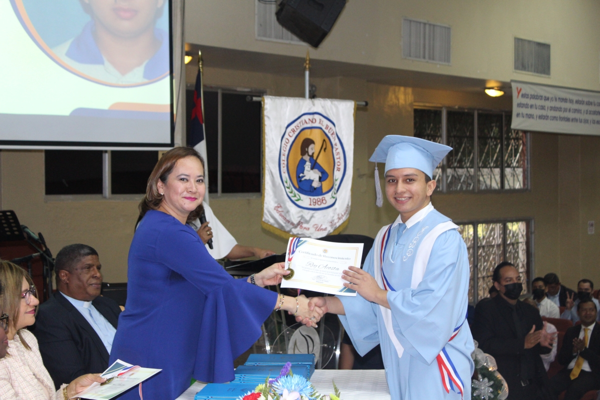 Index of /wp-content/uploads/photo-gallery/Graduacion_Media_2022 ...