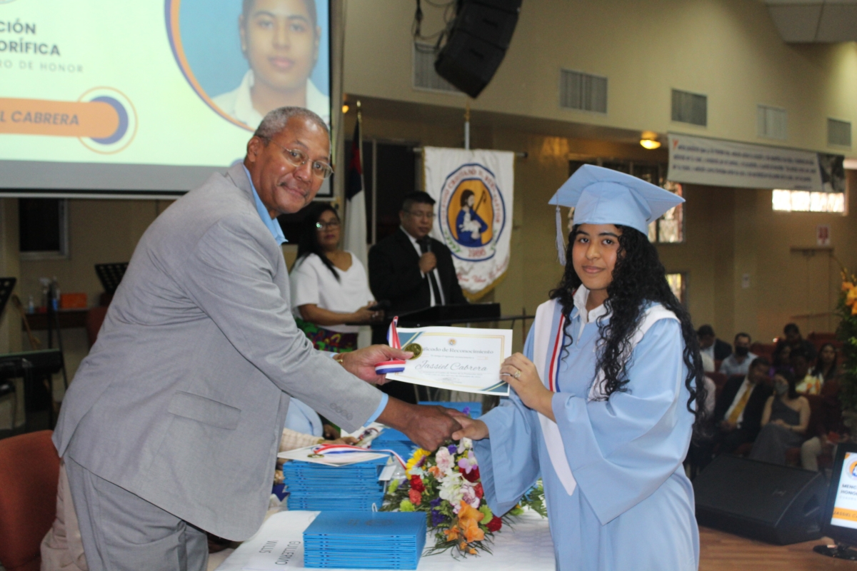 Index of /wp-content/uploads/photo-gallery/Graduacion_Media_2022 ...